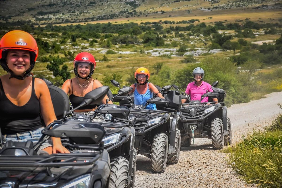 Horseback riding and quad drive | Split Outdoor Adventure